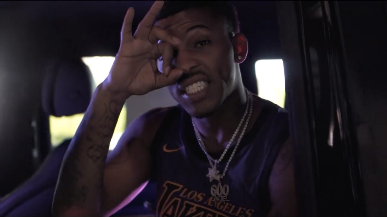 Video: 600 Breezy - Signature | Traps N Trunks